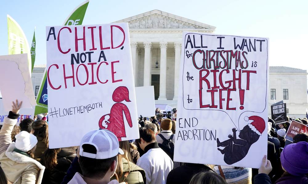 Townhall: Over 200 Democrats Vote Against Providing Medical Attention ...